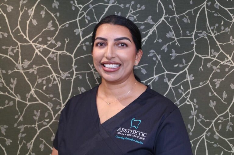 Dr Sandhya Jaswal - Our Team - Aesthetic Dental Clinic